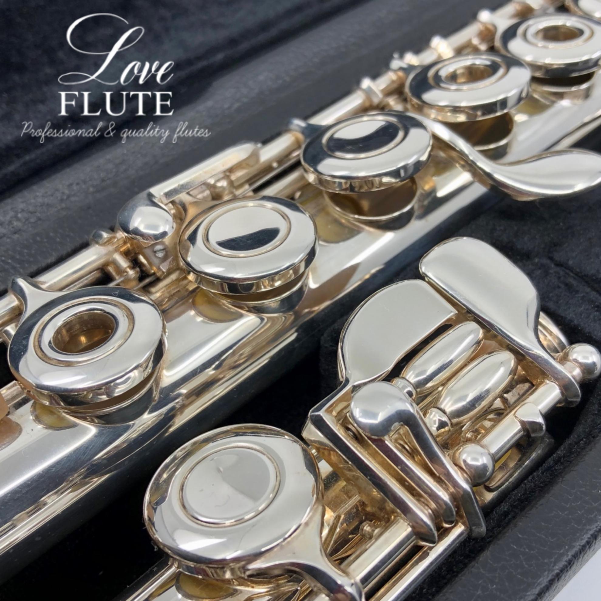 Yamaha 381H Flute Open Hole + Silver Head 95% New